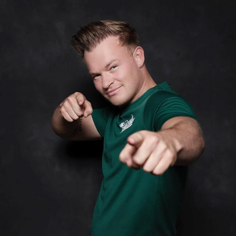 Julian Benz - Ladioo